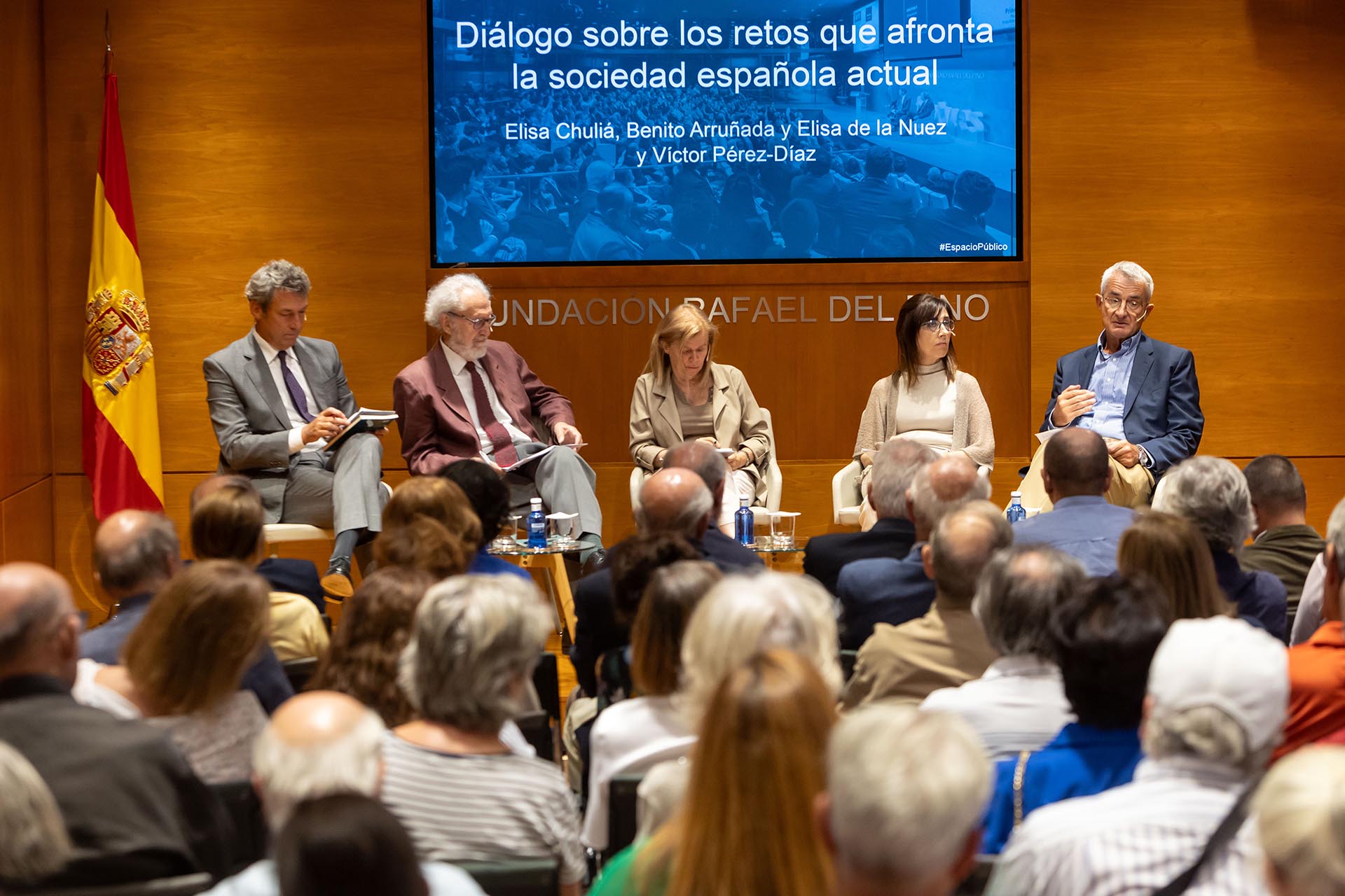 Diálogo sobre los retos que afronta la sociedad española actual ...